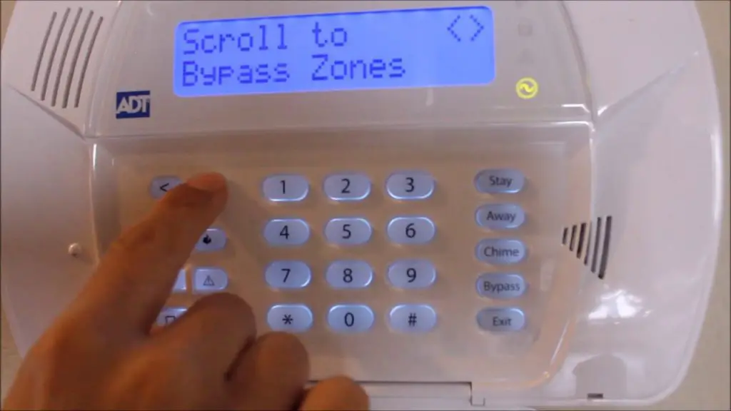 ¿Cómo activar y desactivar una alarma de casa?